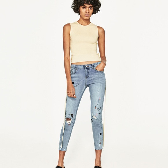 Zara | Jeans | Zara Cropped Jeans With Painted And Embroidered De ...